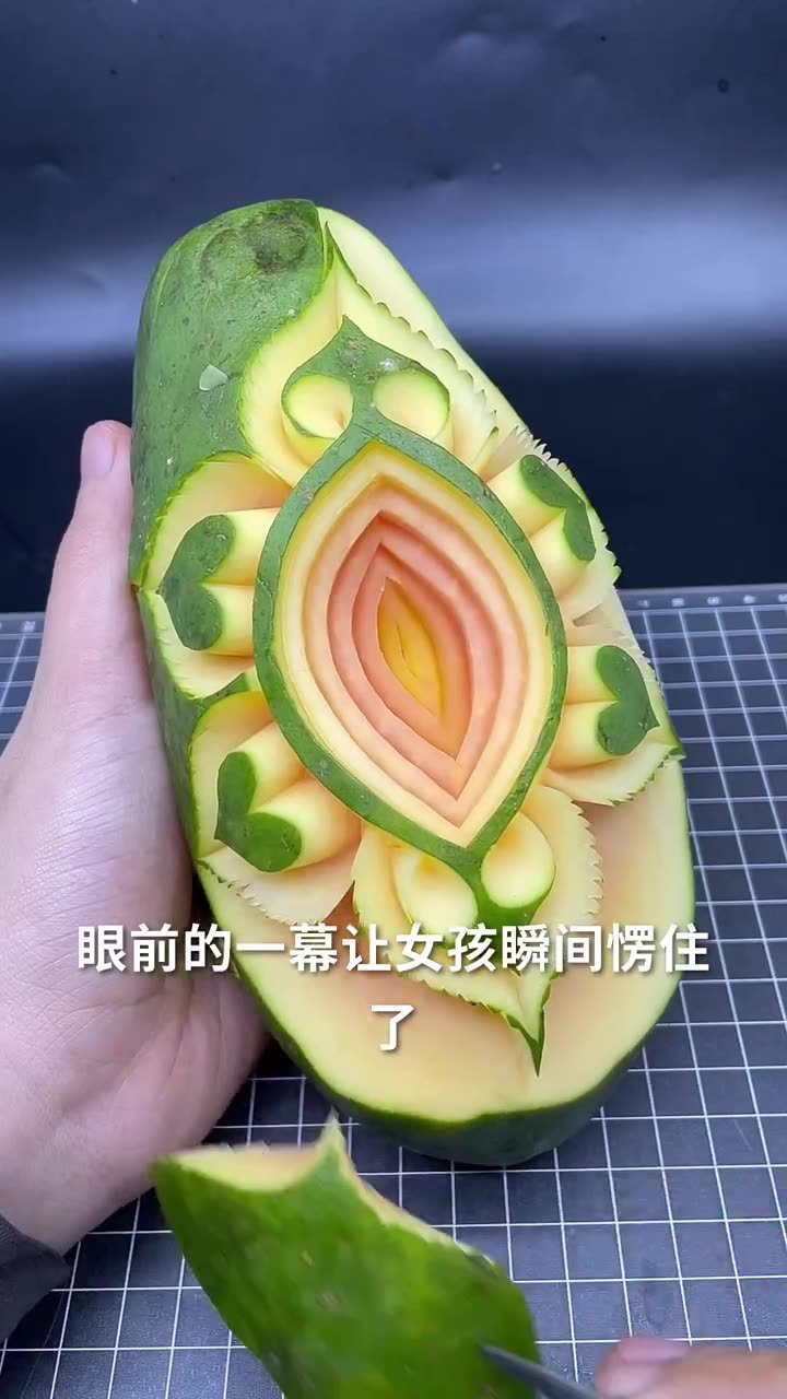 雕是减法的艺术,塑是加法和减法的艺术