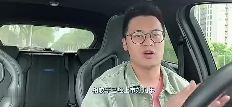长安深蓝SL03配不配和比亚迪海豹正面竞争?