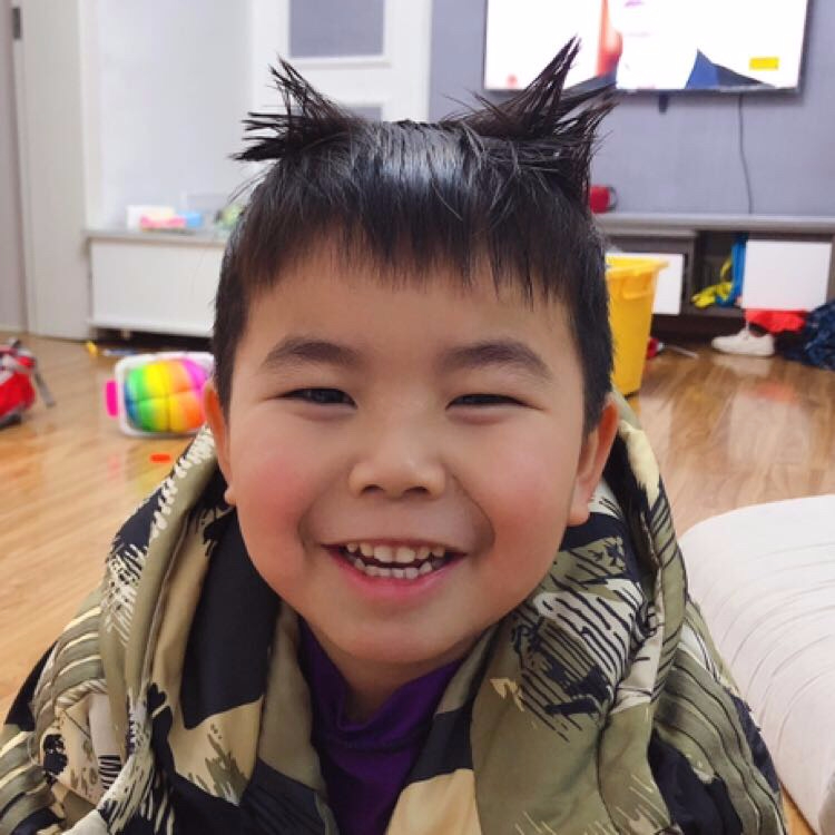 东京数字游民小龙姑姑 