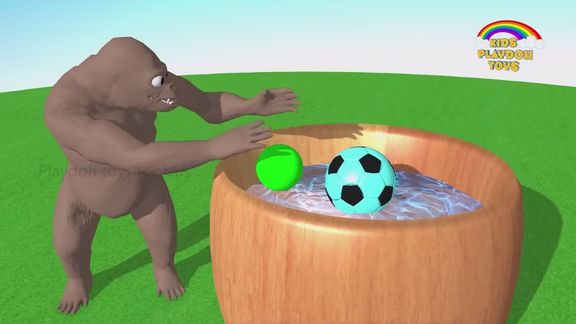 亲子早教益智动画,金刚把彩球放进浴盆里取出篮球投篮!