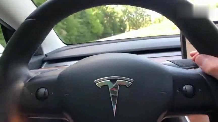 看看特斯拉的安全测试!你确定敢用它的自动驾驶?