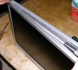 电脑维修自学教程 液晶维修教程维修视频教程第1讲 怎么开壳