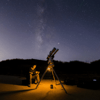 闭关中的酱油颜 