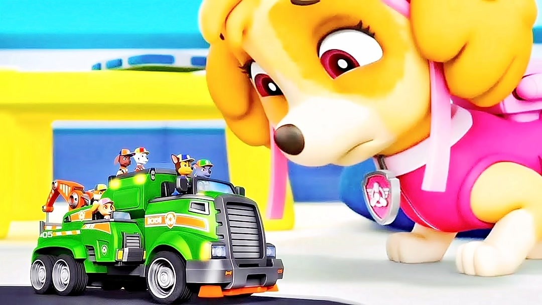 真奇怪!天天卷入我的世界,面对陌生环境和敌人她又如何应对