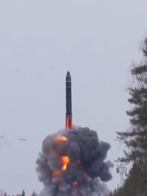 ...#真实战场第一视角 #重型武器 #军事爱好者 #希望世界和平没有战争 ...