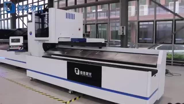 最新高精密高速自动上料切管机