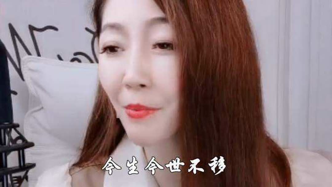 经典音乐,一首《爱你一万年》歌词句句入心,歌声甜美!