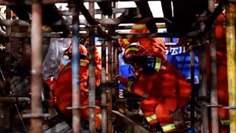 救援难在哪儿?四问长沙居民自建房倒塌事故