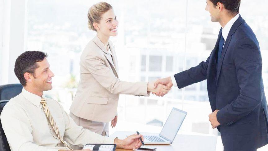 面试时回答问题要注意的一点,很多人都忽视了这个心理学效应!