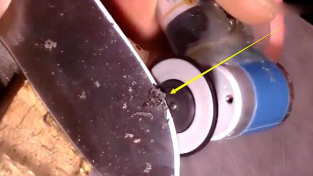 磨刀不误砍柴功,牛人教你DIY一块电动磨刀石!