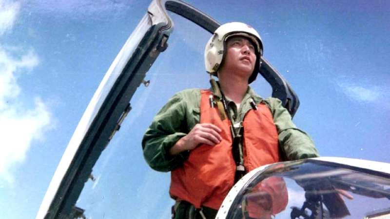 揭秘中美南海撞机全过程!81192请返航,辽宁舰甲板已清空