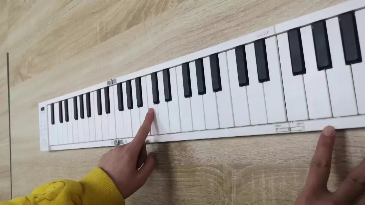 折叠钢琴售后安装2020-3-8.mp4