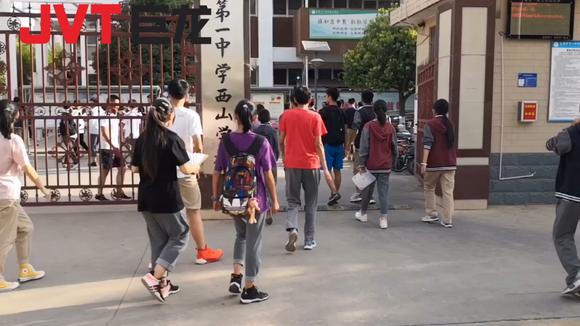 智慧校园校门无感考勤签到系统