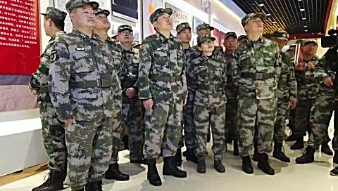 离石区人武部开展“不忘初心、牢记使命”主题党日活动