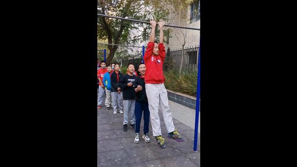 祖国的小花朵啊!学生体质健康测试11月底结束,为师很心累啊!