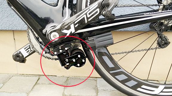 自行车装上这个配件,变电动车,时速45公里,怎么实现