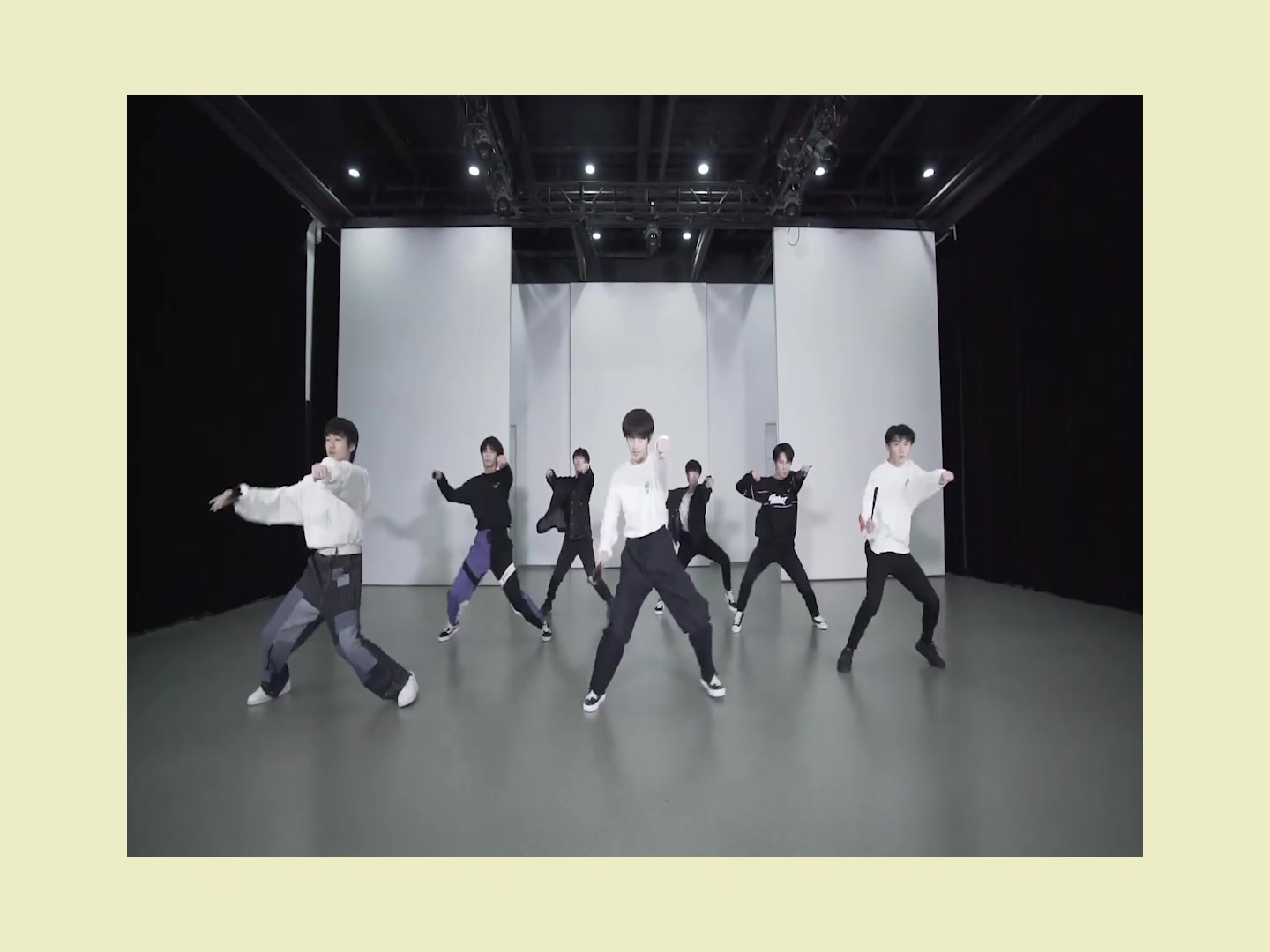 【TF家族reaction】TNT最爱三个舞台+最爱的个人直拍(苏新皓)