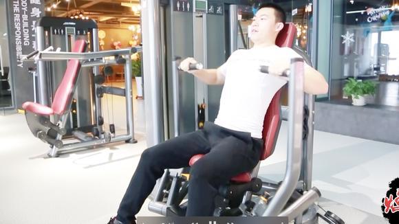 你知道健身房器材的正确用法吗?专业教练告诉你!
