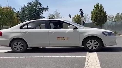 不小心闯红灯了,这样做不会被扣分