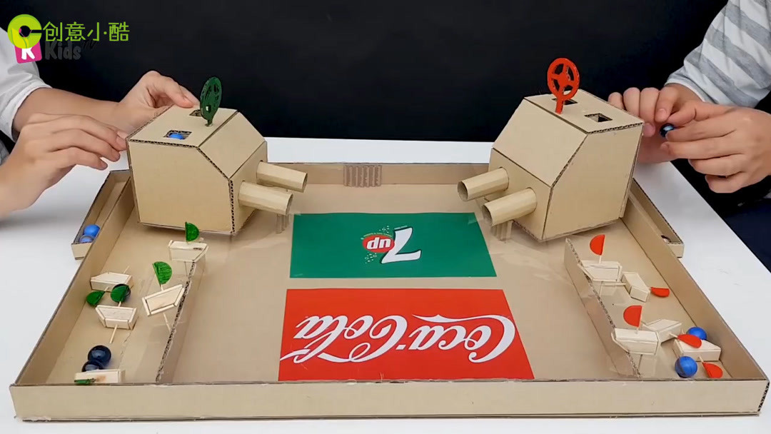用硬纸板手工DIY好玩的对战游戏机