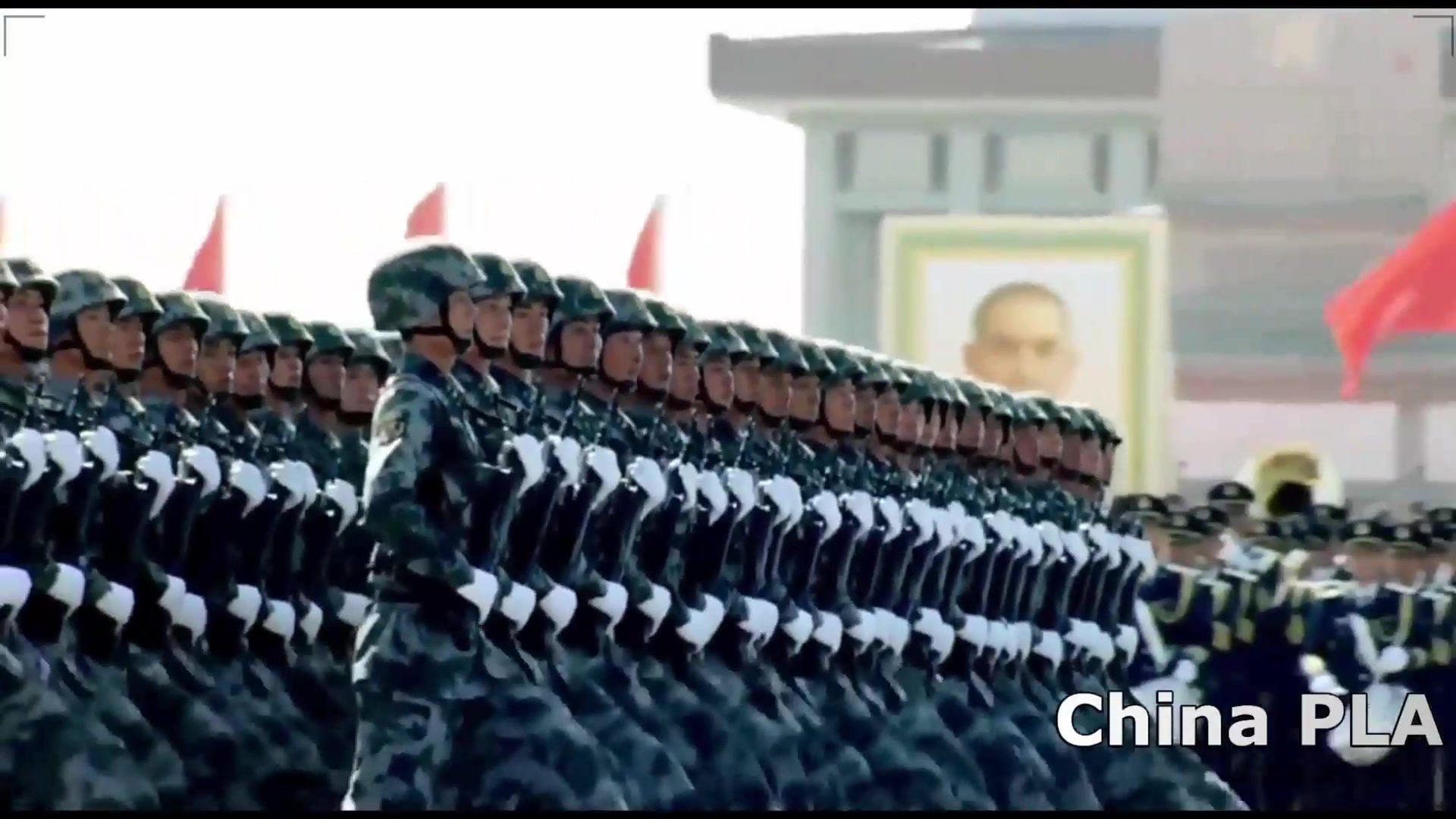 国外网站破千万播放的中国阅兵视频,正步分列式堪比电脑特效