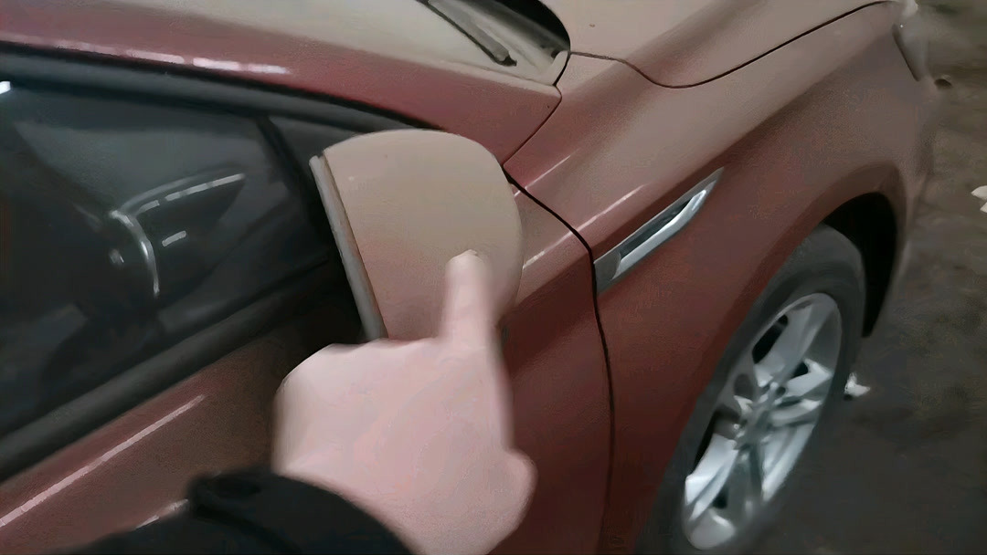 买二手车,怎么辨别事故车?高手都是看车身的这个地方,学到了吗