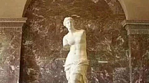 今年高考数学有多难?创造了吉尼斯纪录,千万考生被维纳斯支配