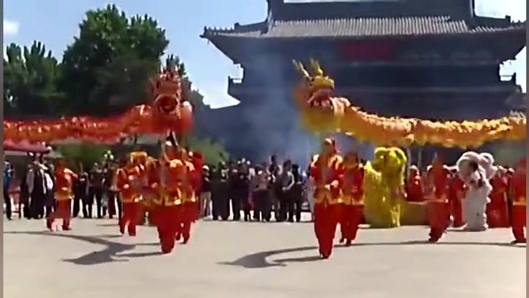 舞狮子表演视频高清 舞狮子表演视频高清