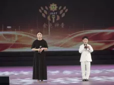 学员代表家长代表讲话 (龙泉市 金色神童语言艺术) 2020.1晚会