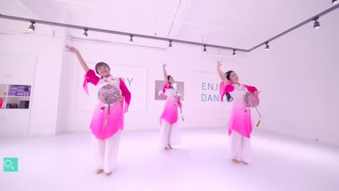 美美哒!简单易学的古典舞《蜀绣》,适合年会个人独舞