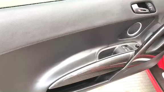 2014"奥迪R8-V10-5.2 中国红色/黑内 方向盘换挡拨片/B&O高级音响/...