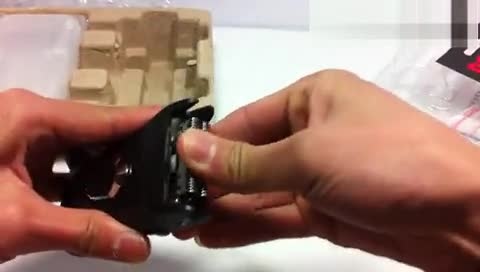 奔腾剃须刀配件刀网 刀头安装方法