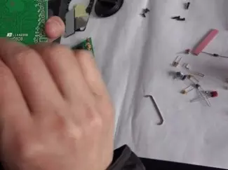 漳州市威华电子DT830B教学套件精简版组装演示