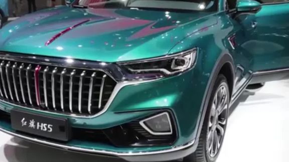 这款车号称“国产版奥迪Q5”,224马力+豪华音响,不到20万拿下