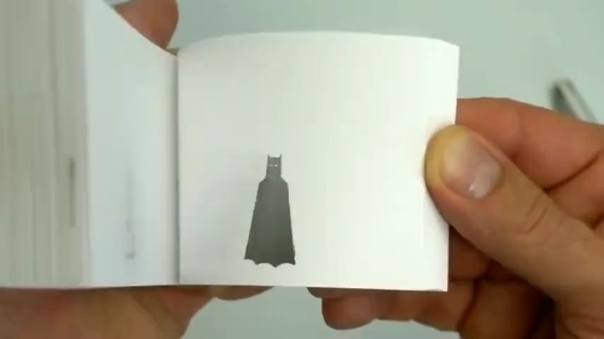 国外大神制作的超酷翻页动画