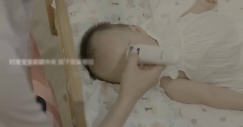 欧姆龙额式体温计