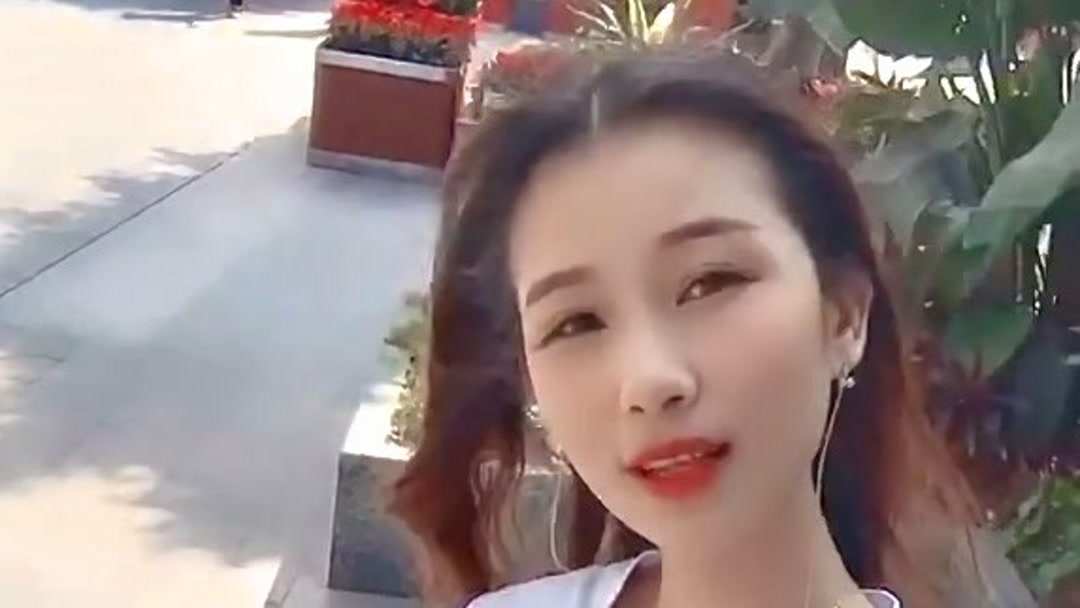 玩了快一年的抖音才知道,原来,点又下角箭头,然后点开第二排第四个就...