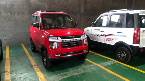 一万多块钱的五门四座座驾,经济实用,亲民的中老年家庭代步车