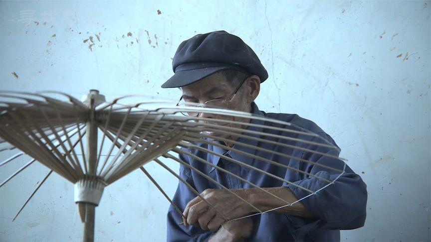寻找手艺:制作木伞全过程,一步一步太详细,给老人点个赞!
