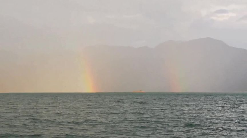 第一次遇见过的双ߌ�真飘亮