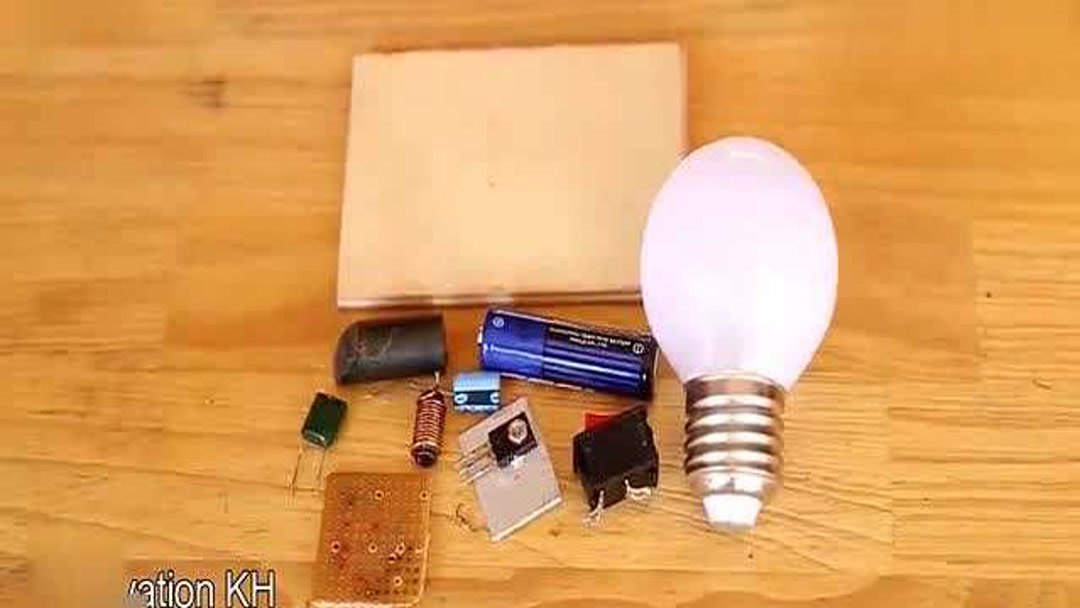15V升压逆变器制作教学!牛人教你一节五号干电池点亮电灯泡,