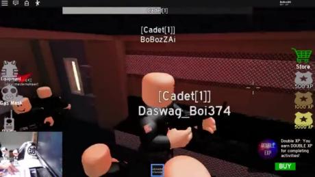 roblox“特警模拟器”波波仔解说:光头的特警才是最强的特警!