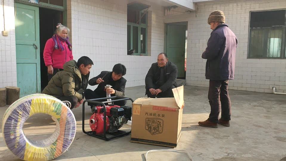 家里果树太多了,买了一台抽水泵浇水,看看能值多少钱?