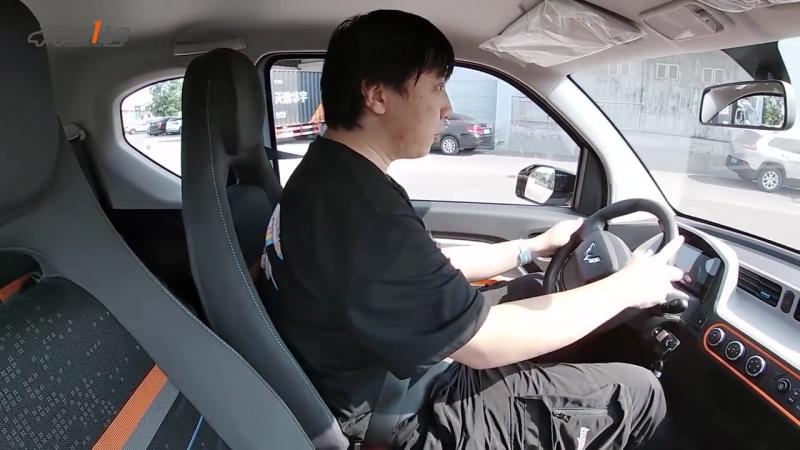 电动嘚吧嘚 宏光MINI EV抢鲜试驾