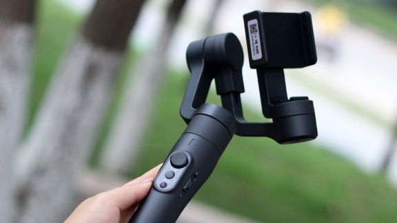 自媒体vlog是否需要买云台稳定器?效果到底如何?实测看下!