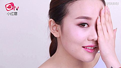 大饼脸塌鼻子小眼睛有救了,比PS还有效的化妆技巧,把美颜相机卸载吧!
