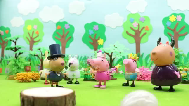 小猪佩奇森林舞会开始啦,魔术师佩德罗,正在施展神奇的魔术