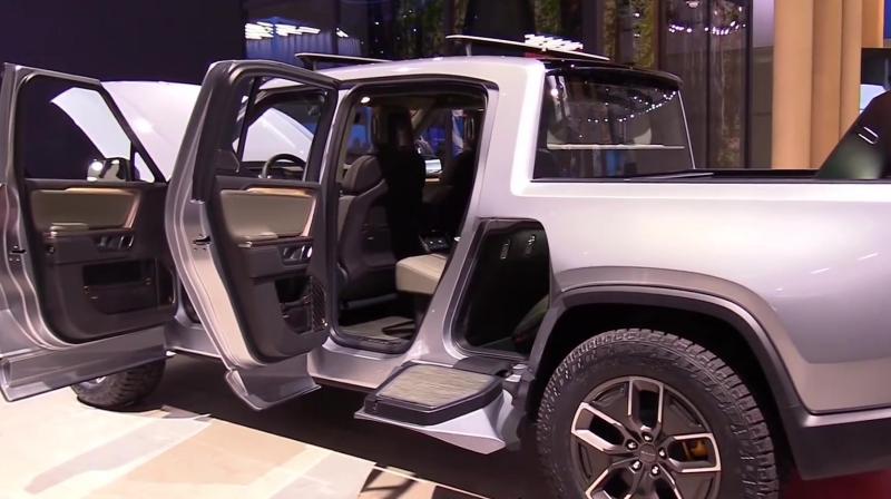 世界第一辆电动皮卡车:Rivian R1T曝光,2.8秒破百的皮卡怪兽