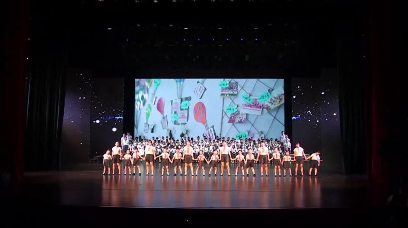 幼儿园感人的毕业诗,这些小孩子演出真是很不错