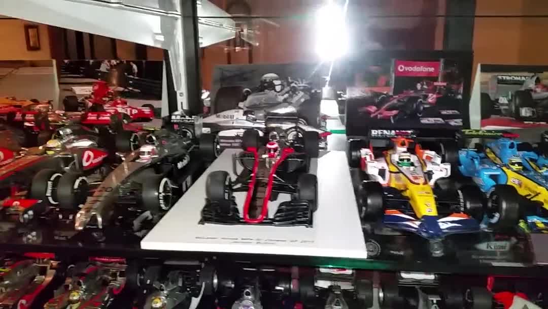 国外F1发烧友的F1模型鉴赏会
